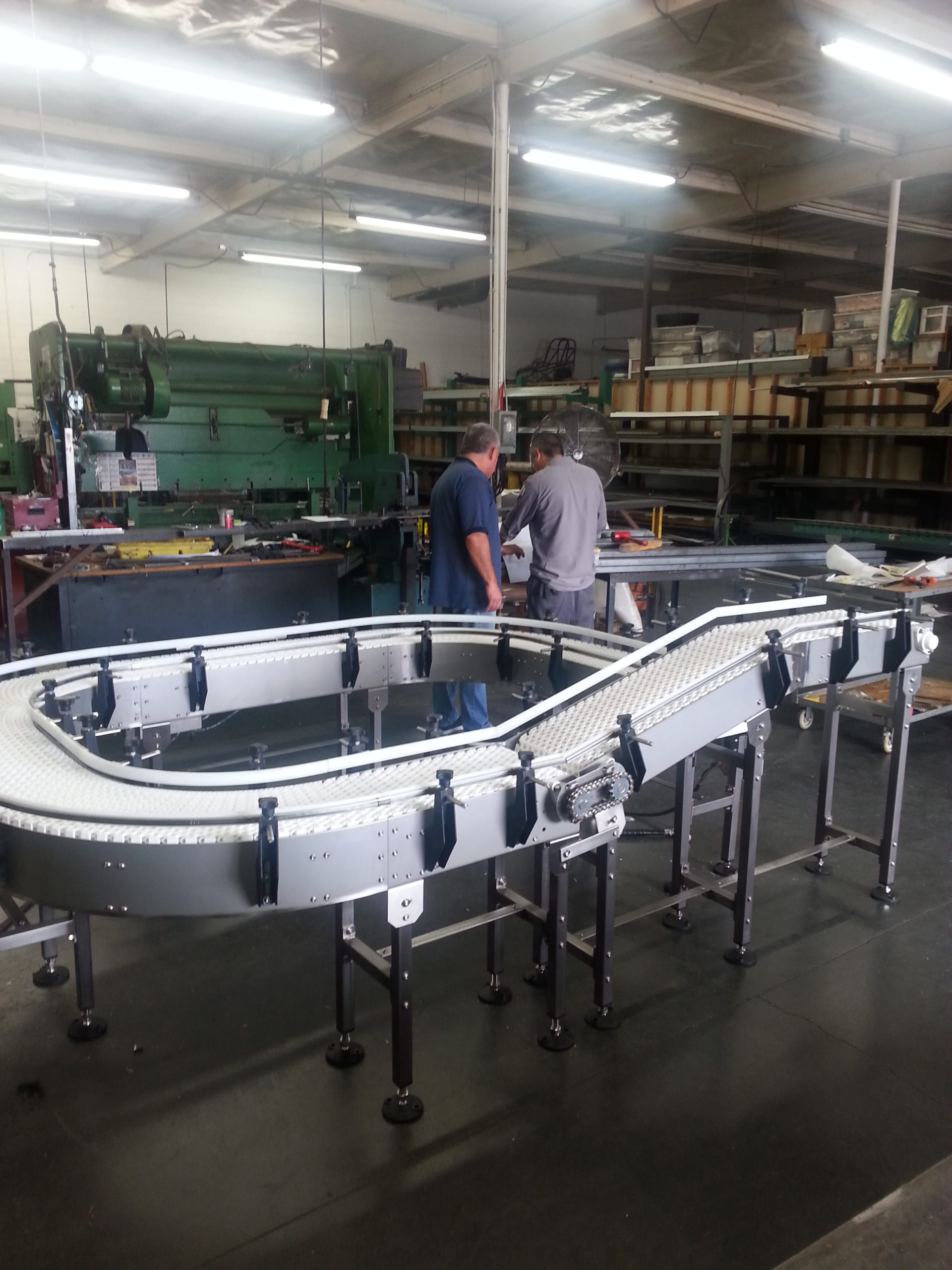 Custom Conveyors | Conveyor Service & Electric