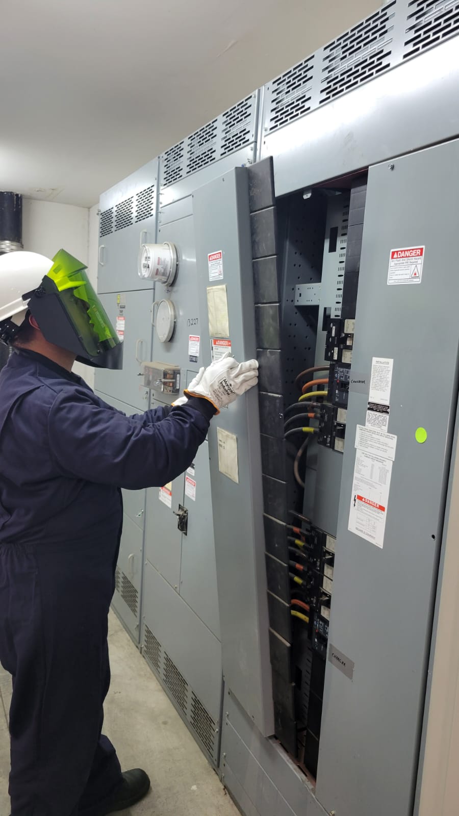 ELECTRICAL SERVICES | Conveyor Service & Electric